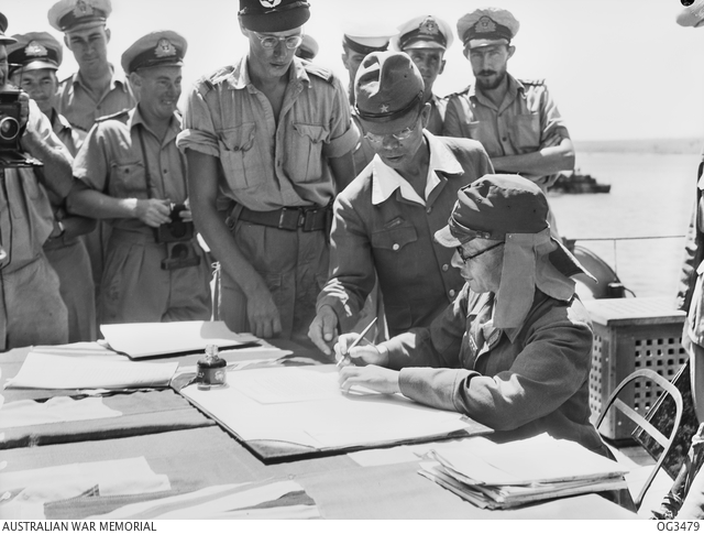 KOEPANG, TIMOR, NETHERLANDS EAST INDIES. 1945-09-11. COLONEL KAIDA ...
