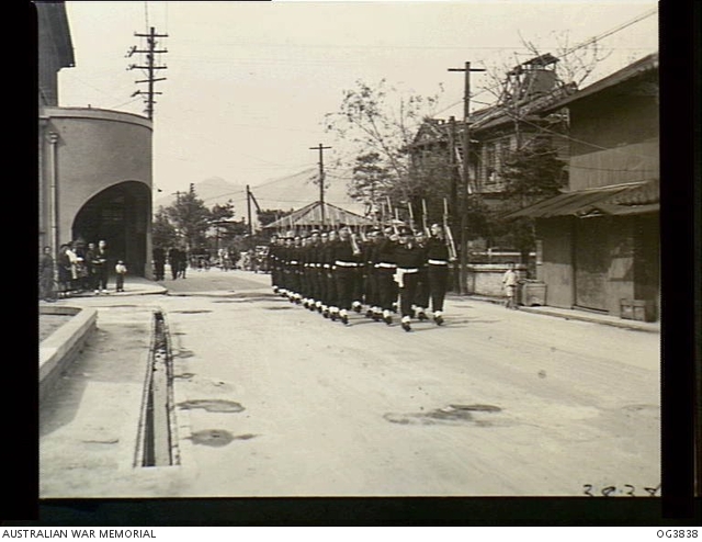 BOFU, JAPAN. 1946-04-25. WARRANT OFFICER JOHN DOWELL OF AUBURN, NSW ...
