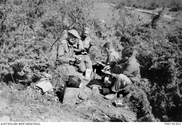 CRETE. C.1941. A GROUP OF FOUR SOLDIERS, POSSIBLY FROM THE BREN GUN ...