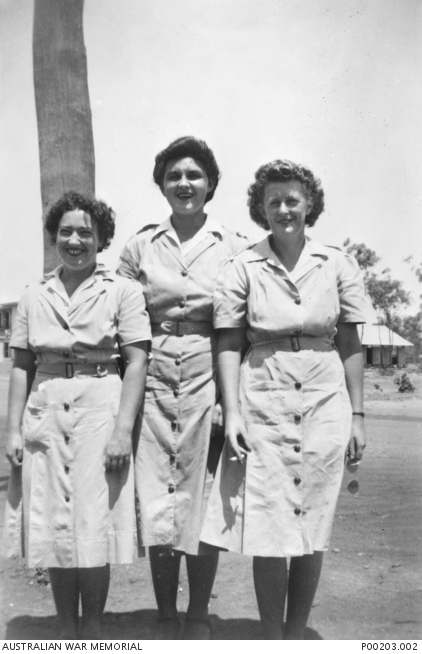 ALICE SPRINGS, NT, 1945. NCO SWITCHBOARD OPERATORS. FROM LEFT: SERGEANT ...