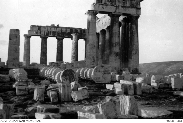 THE FIRST SINGLE ENGINED AEROPLANE FLIGHT FROM BRITAIN TO AUSTRALIA BY ...