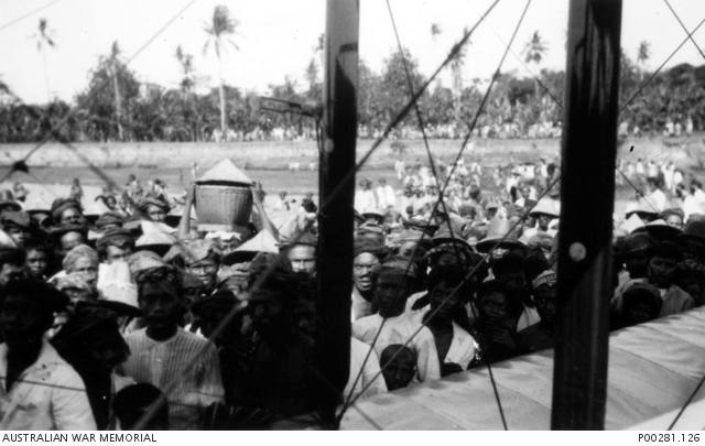 BIMA, SOEMBAWA ISLAND, INDONESIA, MID 1920. THE FIRST SINGLE ENGINED ...