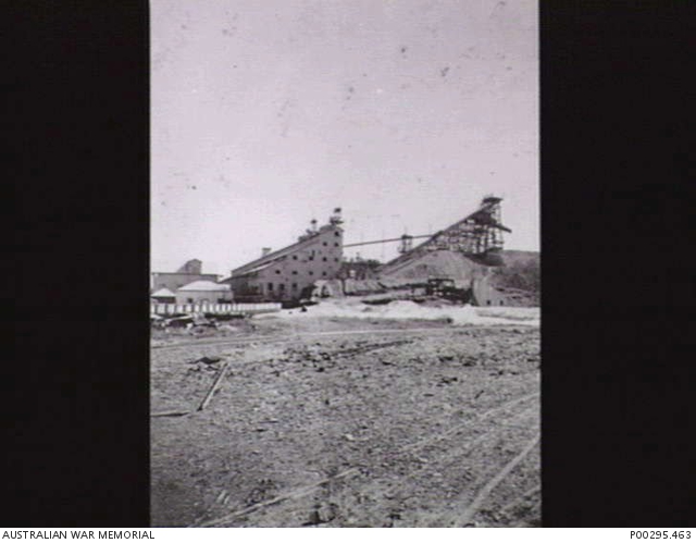 KIMBERLEY, SOUTH AFRICA. C 1899. REFINERY BUILDINGS AND MULLOCK HEAPS ...