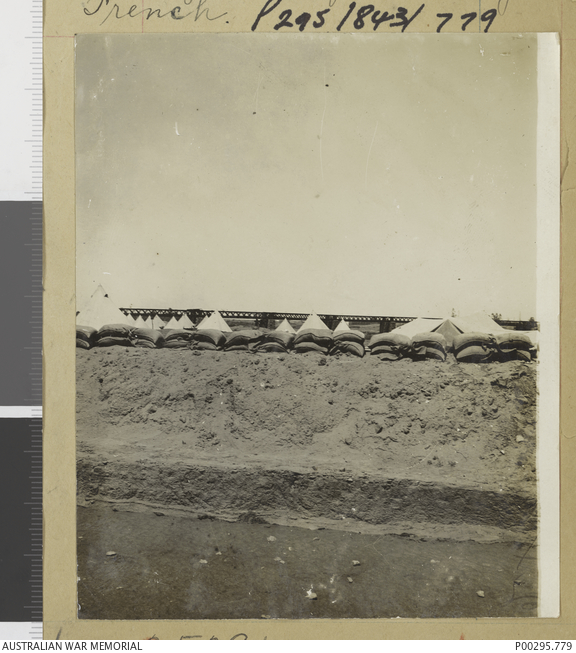 MODDER RIVER, SOUTH AFRICA, C 1900. A BRITISH REDOUBT PROTECTING THE ...