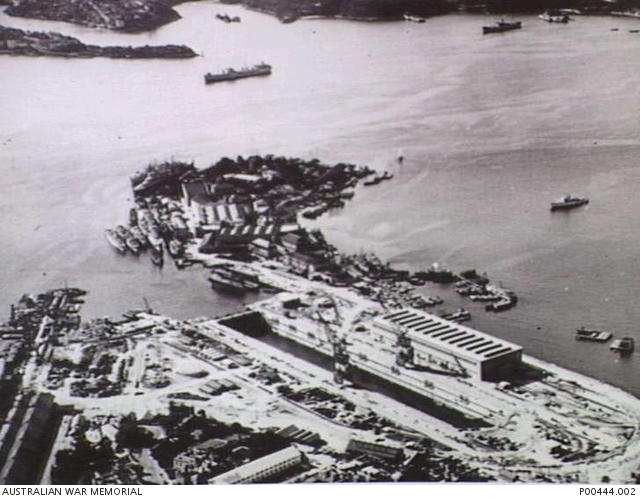 SYDNEY, NSW, C. 1951. AERIAL PHOTOGRAPH OF CAPTAIN COOK GRAVING DOCK ...