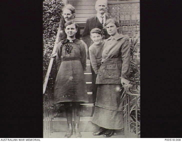 PART OF THE FARQUHARSON FAMILY THE DAY AFTER WALTER FARQUHARSON (KILLED ...