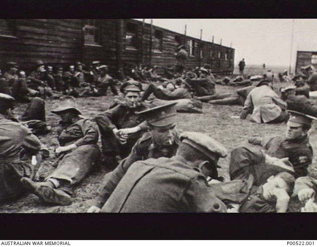 ENGLAND C. 1918. MEMBERS OF THE AUSTRALIAN FLYING CORPS, AFC, WAITING ...