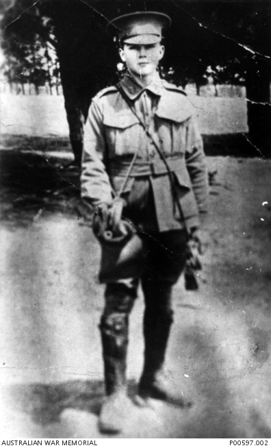 NO1252, PRIVATE EDWARD GRAHAM WHO ENLISTED IN THE AIF IN 1914 AS A ...