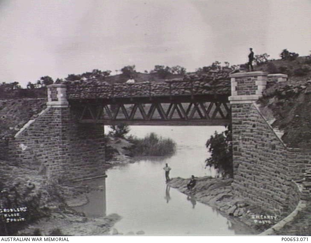 NATAL, SOUTH AFRICA, C.1900. FORTIFIED BRIDGE ACROSS GROBLER'S KLOOF ...