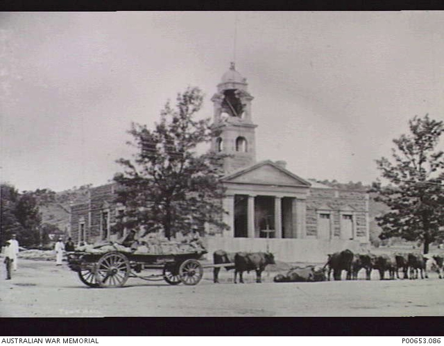 LADYSMITH, NATAL, SOUTH AFRICA, C.1900. A VIEW OF THE TOWN HALL AFTER ...