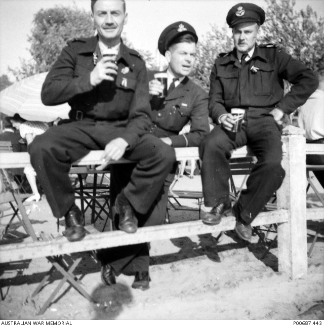 RENIPONT, FRANCE, 1945-05. JOHN HALL, SELF, NORM BARTLETT (128.11 ...