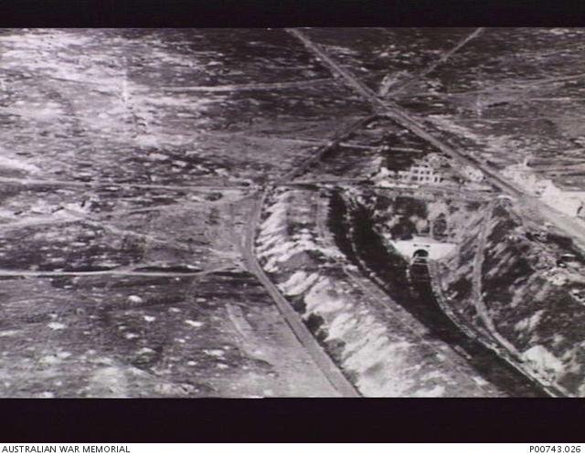 ST. QUENTIN, FRANCE, 1918. THE ST. QUENTIN CANAL FROM THE AIR SHOWING ...