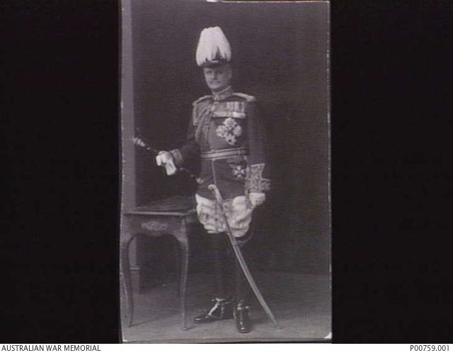 PORTRAIT OF FIELD MARSHAL LORD WILLIAM RIDDELL BIRDWOOD, C.1925. (DONOR ...