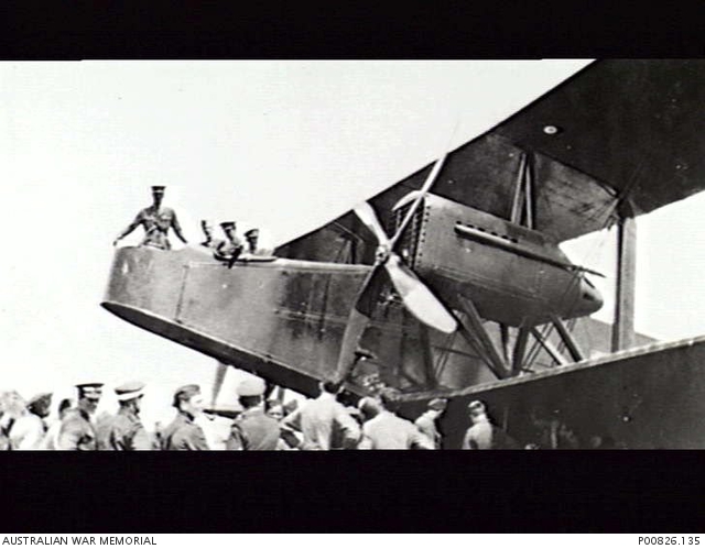 UNITED KINGDOM. C. 1918. A VIEW OF THE NOSE OF A TYPE 0/400 HANDLEY ...