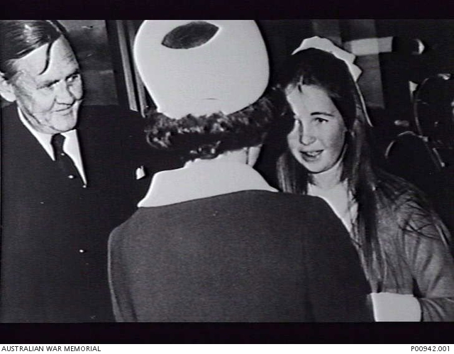 SYDNEY, NSW. 1970-05-03. TWELVE YEARS OLD KERRY BADCOE IS PRESENTED TO ...