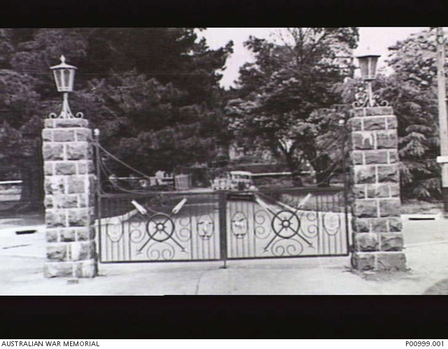 HMAS CERBERUS, FLINDERS NAVAL DEPOT, VICTORIA. 1943-01. ENTRANCE GATES ...