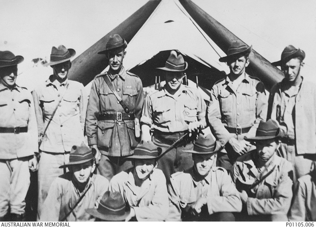 QLD. C. 1939. GROUP OF 11TH FIELD COMPANY, RAE (ROYAL AUSTRALIAN ...