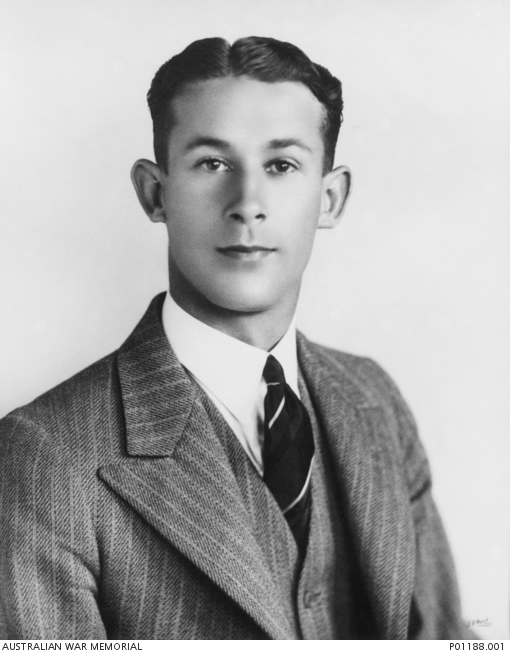 1938-07-18. PORTRAIT OF NX53777 PRIVATE SIDNEY ARTHUR WEBBER, DRIVER, 2 ...