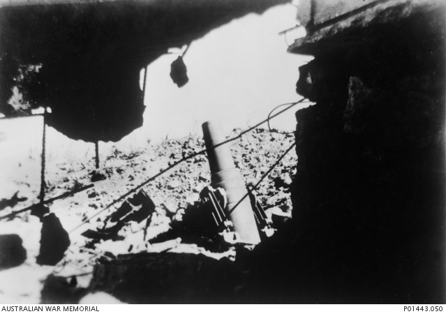 A JAPANESE MORTAR IN POSITION ON THE GROUND. (ORIGINAL HOUSED IN AWM ...