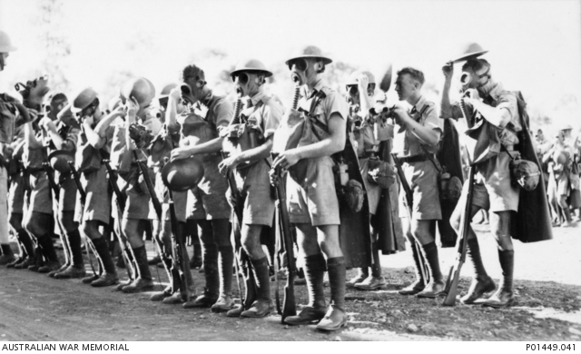 Darwin, NT. 1939-04. Darwin Mobile Force troops putting on their gas ...