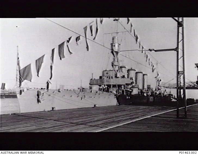 MELBOURNE, VIC. 1935-05-07. LIGHT CRUISER HMAS BRISBANE (1) IN PORT ...