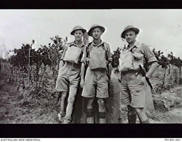 BEIT JIRJA, PALESTINE. 1942-05-24. MEMBERS OF THE MILITARY HISTORY ...