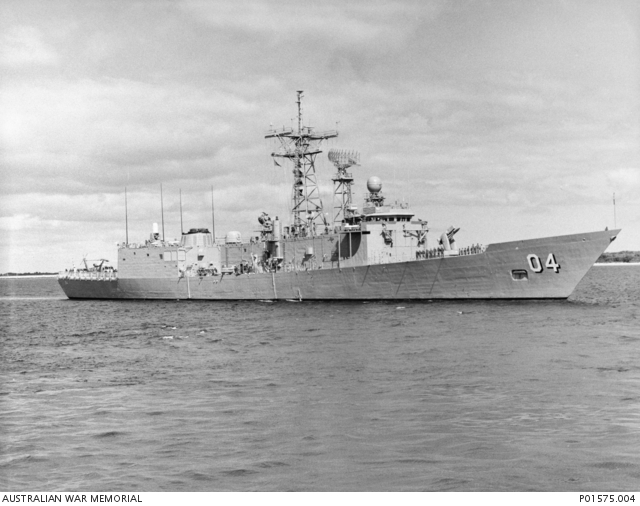 HMAS STIRLING, WA, August 1990. HMAS DARWIN (04) ARRIVES AT THE RAN ...