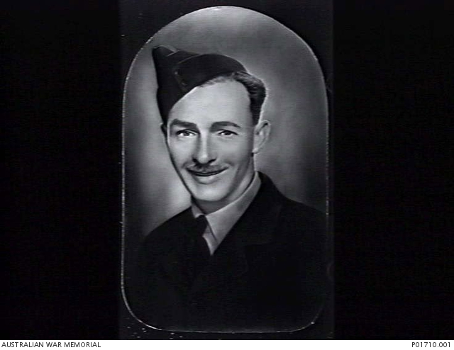 STUDIO PORTRAIT OF EX 11523 FLIGHT SERGEANT ARTHUR JAMES FRECKLETON ...