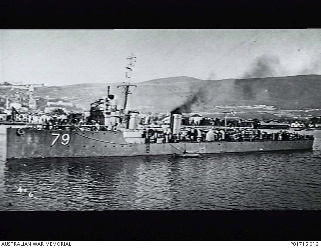 PORTSIDE VIEW OF THE TORPEDO BOAT DESTROYER HMAS YARRA (I) (79 ...