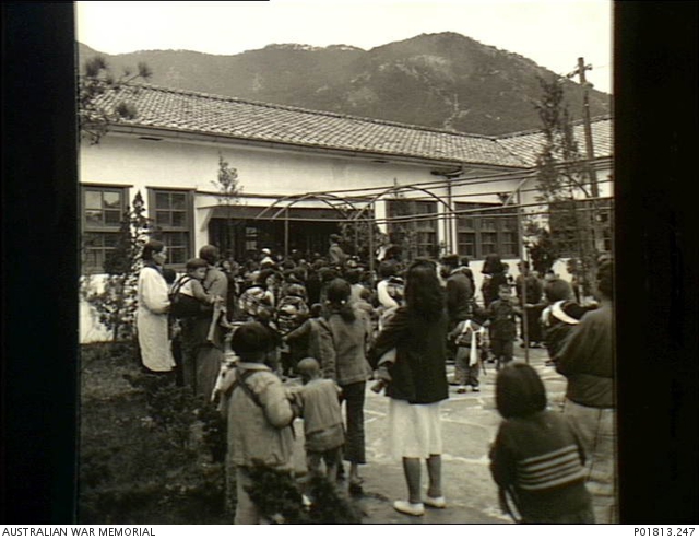 Hiro, Honshu, Japan, 1948-12-25. Japanese children and their parents ...