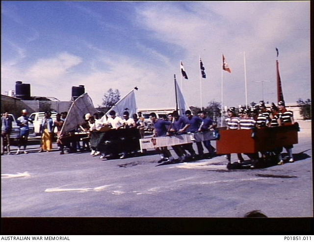 El Gorah, Sinai, Egypt. 1985-01-26. In a scene reminiscent of the ...