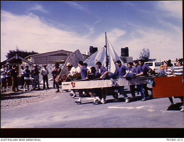 El Gorah, Sinai, Egypt. 1985-01-26. In a scene reminiscent of the ...