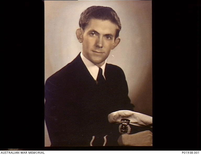 c. 1942. Studio portrait of Rex Davis White, member of the Merchant ...