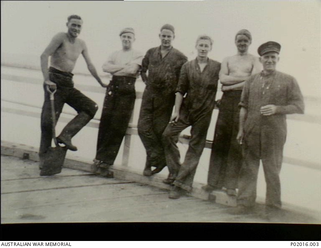 Welshpool, Vic, 1941. Coal loading party from HMAS Marrawah coaling ...