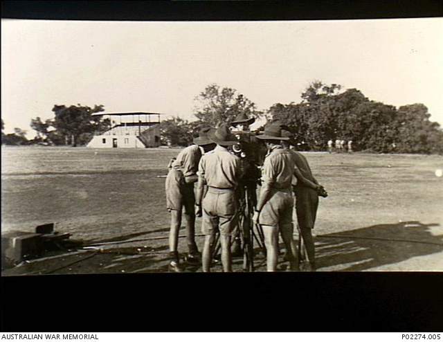 Darwin, NT. c. 1940-07. Men of a detachment from the 2/1st Anti ...