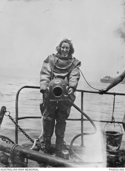 WR1635 Gwenda Cornwallis, a member of the Women's Royal Australian ...