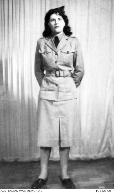 Portrait of Miss Helen Mary Marcel Ross-Errington in the uniform of the ...