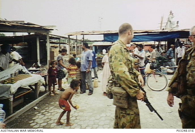 Dili, East Timor. 19 December 1999. Australian soldiers of the ...