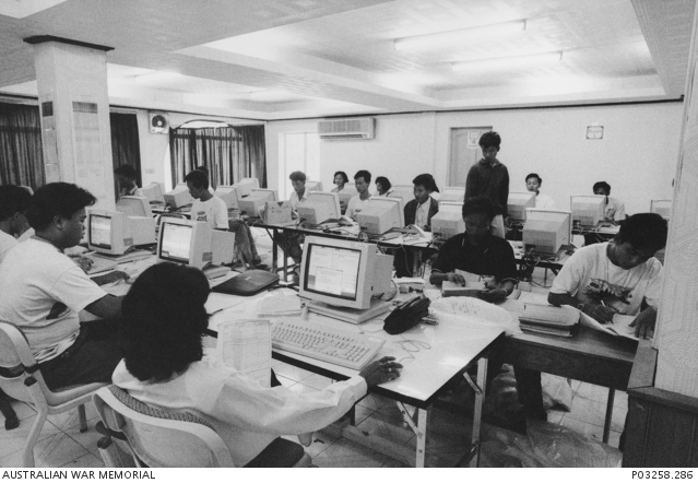 Staff of the Electoral Component of the United Nations Transitional ...