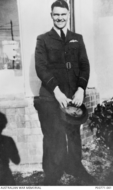 Informal portrait of 404785 Flying Officer (FO) Thomas Ellis Jones of ...