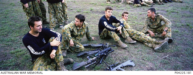 Members of C Company, 2nd Battalion, the Royal Australian Regiment ...