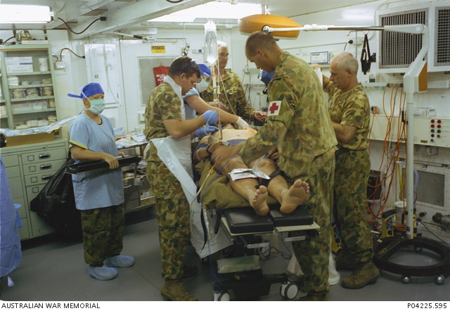 Members of 2nd Health Support battalion prepare a ‘patient’ for ...