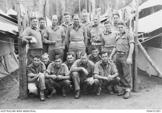 Group portrait of the members of number 11 Battery Gun Crew, 2/4 Light ...