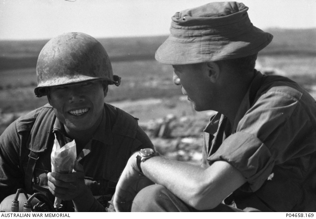 Members of the Australian Army Training Team Vietnam (AATTV) with Mike ...