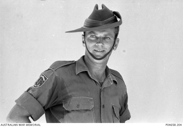 Members of the Australian Army Training Team Vietnam (AATTV) with Mike ...