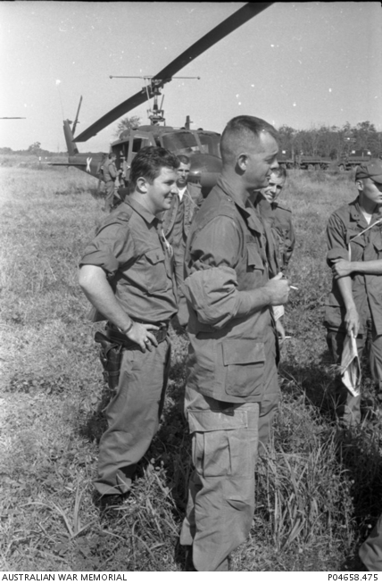 135th Assault Helicopter Company (AHC). A unique unit in Vietnam ...