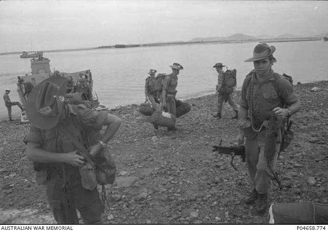 8th Battalion, The Royal Australian Regiment (8RAR), arrives in South ...