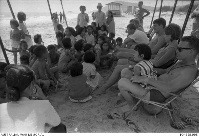 Soldiers from the 6th Battalion, The Royal Australian Regiment - New ...