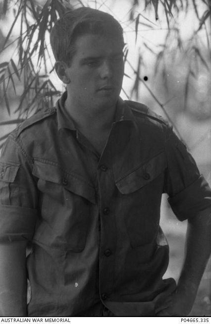 215875 Sergeant (Sgt) Frederick John Roberts, 3rd Special Air Service ...