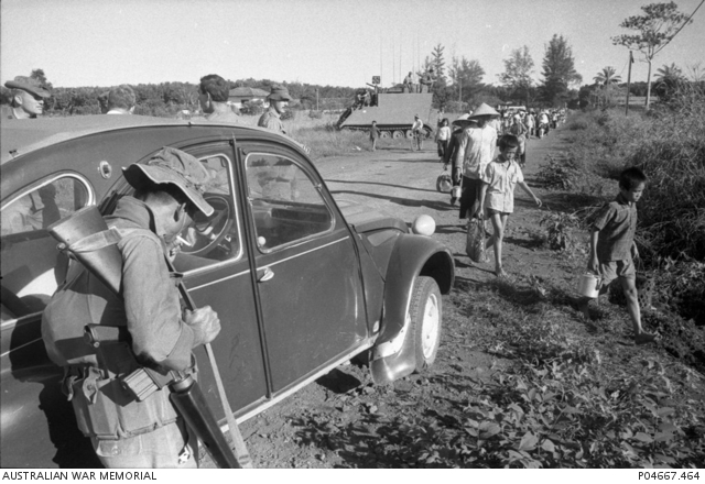 Men of 5th Battalion, The Royal Australian Regiment (5RAR) completing a ...